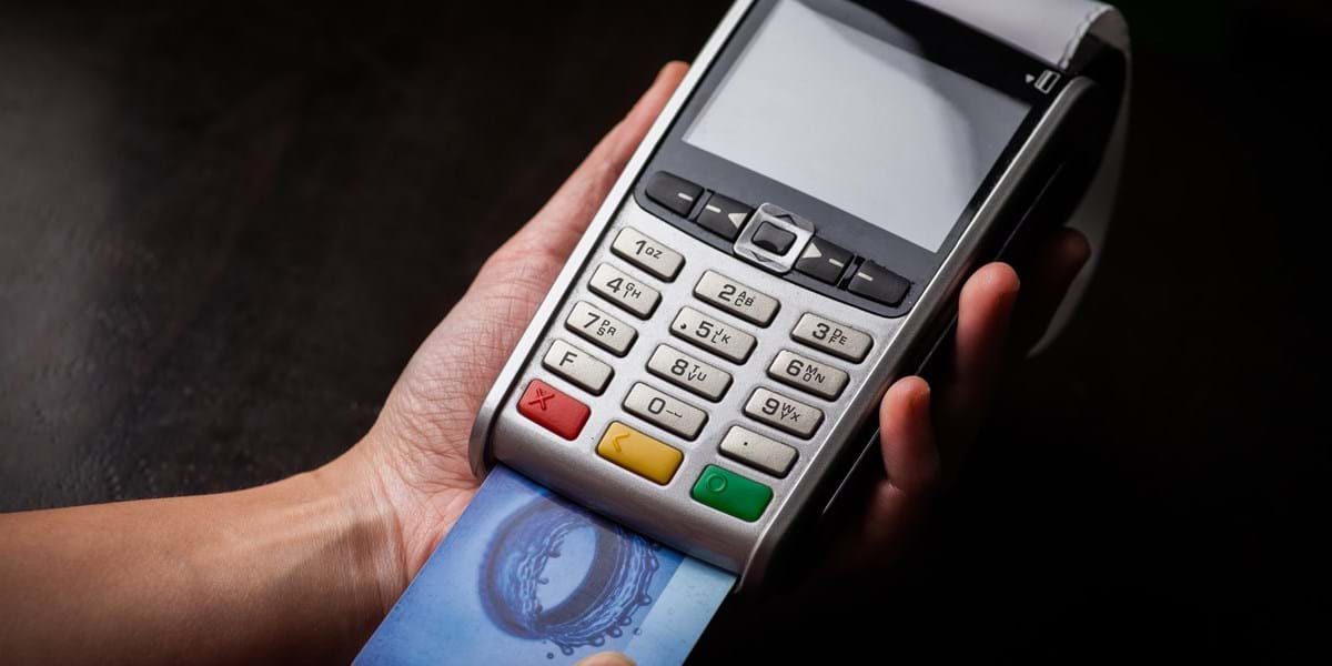 Benefits Of Using A Card Payment Machine In Your Business Takepayments benefits-of-using-a-card-payment-machine-in-your-business-takepayments